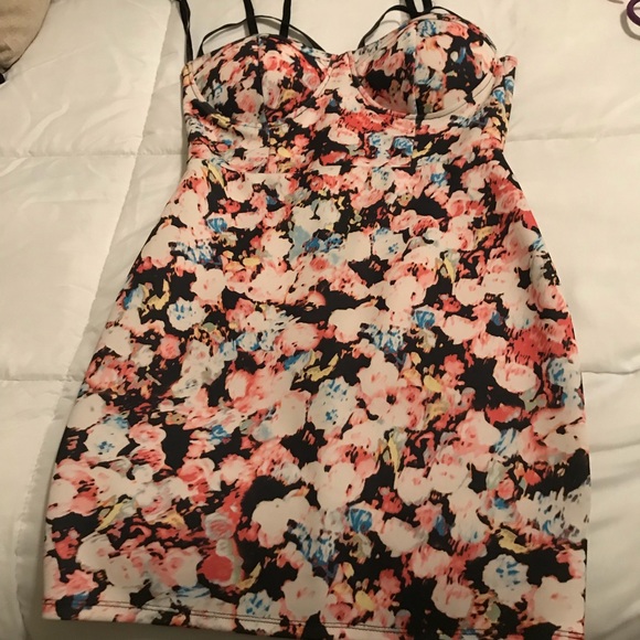 Material Girl | Dresses | Material Girl Form Fitting Dress | Poshmark